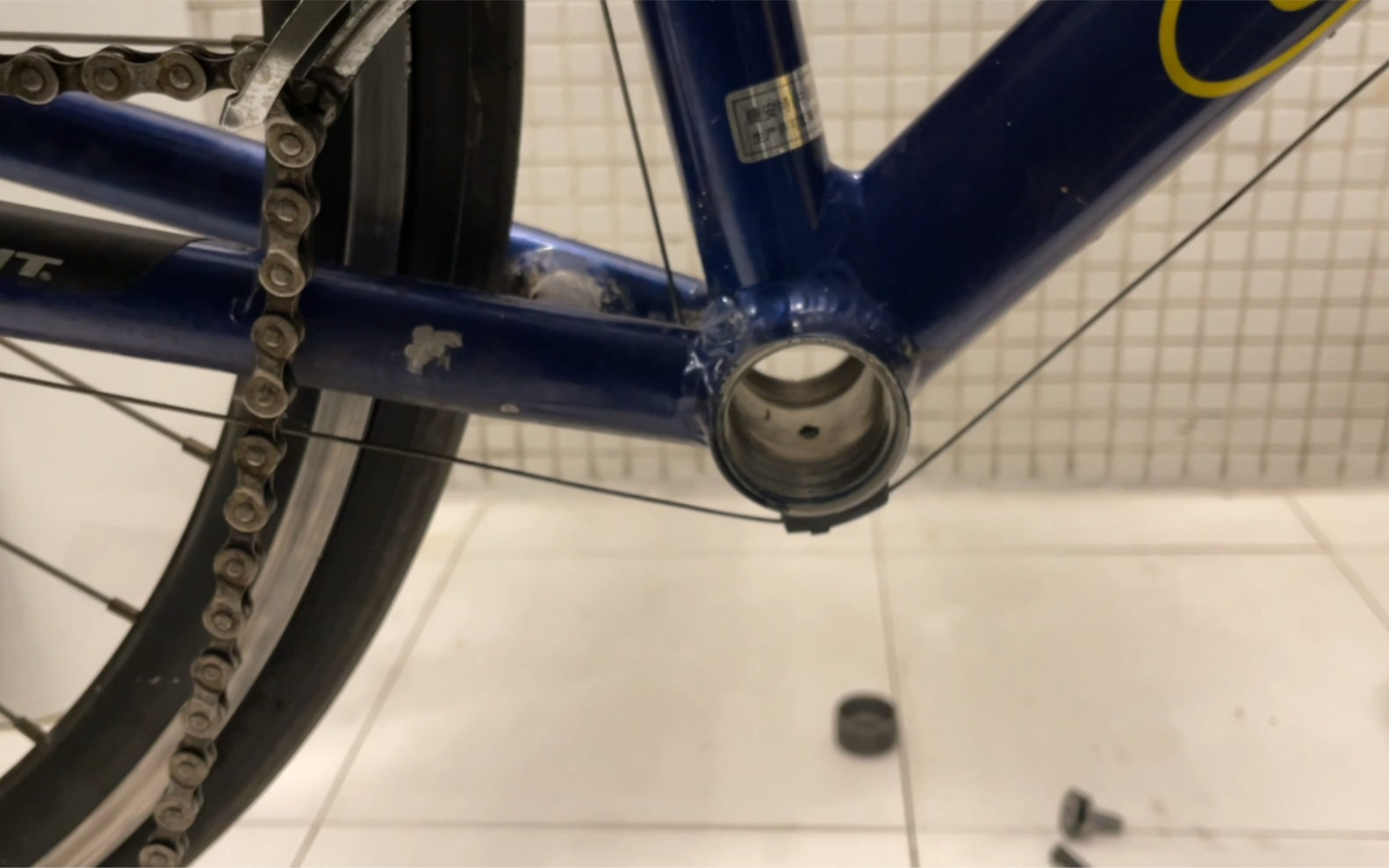 翻新古董捷安特风标2 更换变速梁变指拨,中轴,刹车