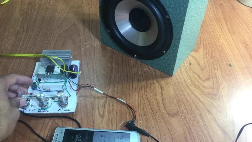 用D718二重晶体管制作重低音高音控制器,重低音功率放大器电路