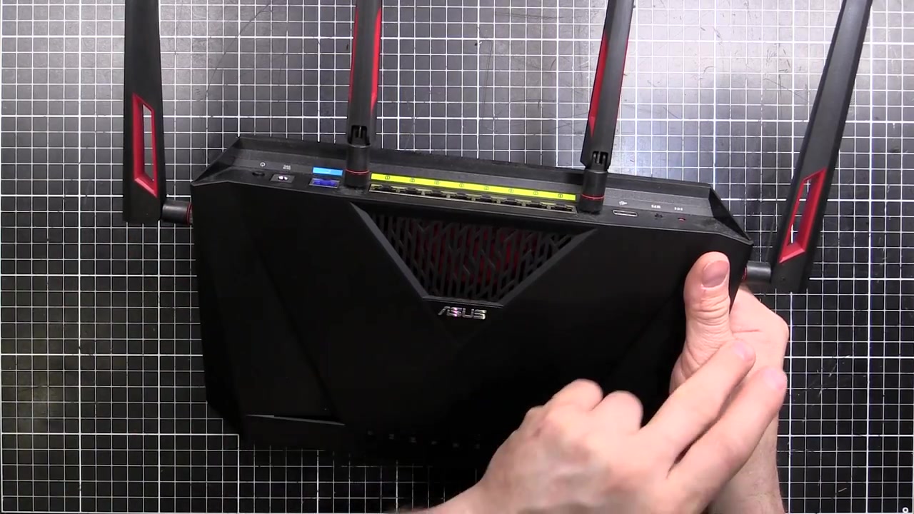 华硕千兆路由器拆解