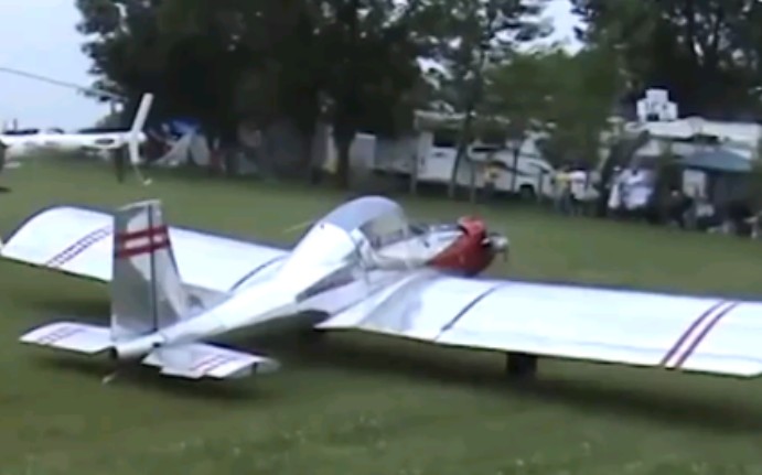 【航空体育运动】这才叫航模,看完起飞过程我服了!