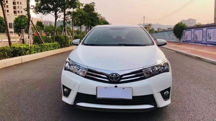 17年丰田卡罗拉1.2T自动舒适版,一手车。#我的头号惊喜