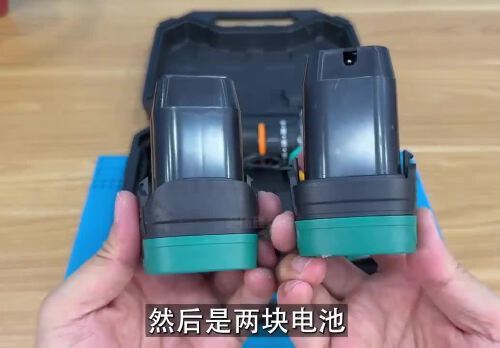 134元双电池无刷手电钻实测!这性能太炸裂,同行要慌了!