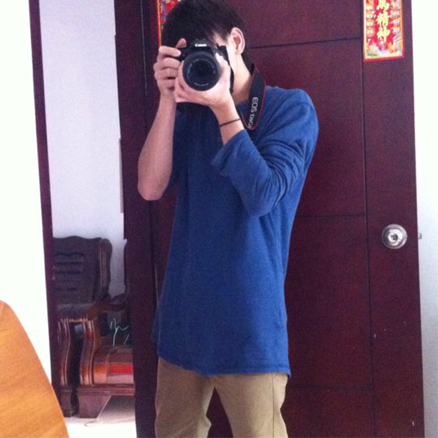 小小污渍人_James 