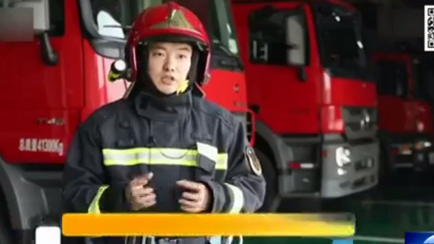 锂电池自燃应该怎么灭火?消防员教你正确方法,一定要记住了!