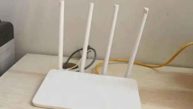 家里WiFi信号差,上网速度慢?学会这.
