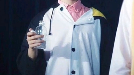 〖都暻秀〗那个迷死一堆男人的孔苏 他的本体其实是.