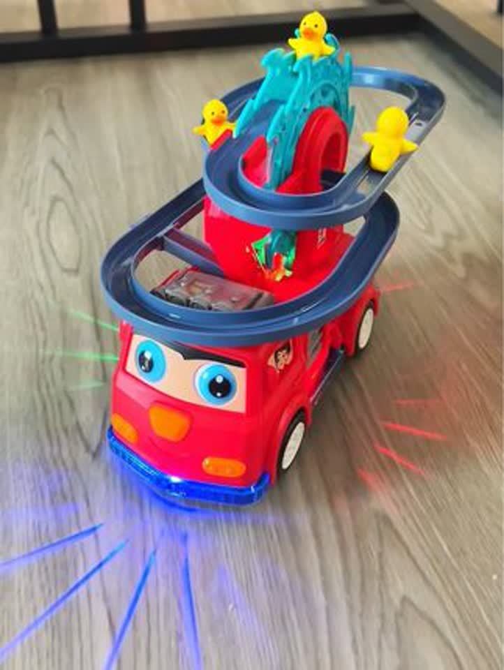 电动轨道消防车 宝贝心心念念的轨道消防车来咯!一个玩具两种玩具,...