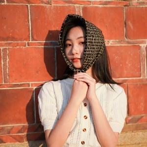 Tavia-Wang塔维 
