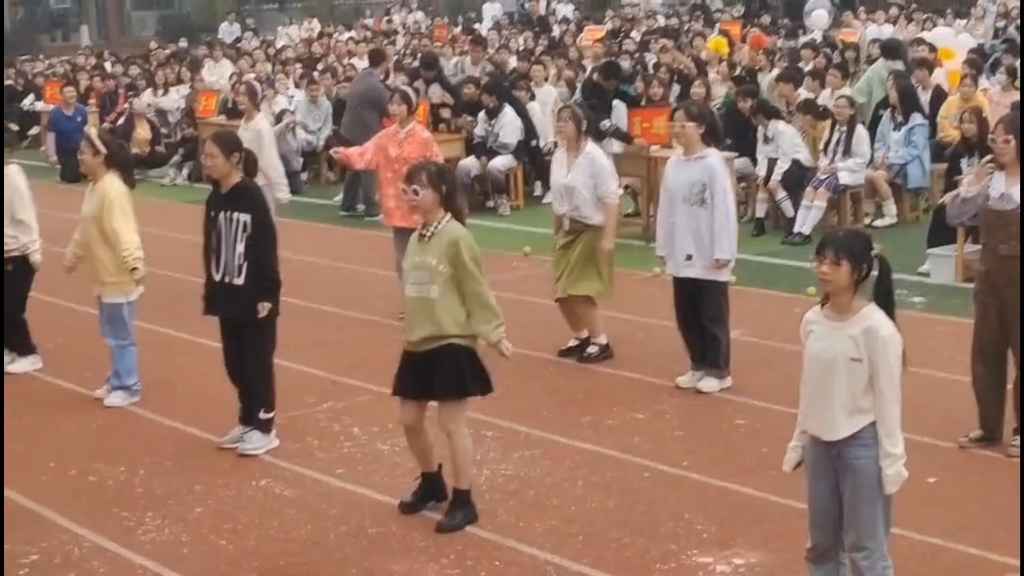 高中运动会开幕式舞蹈