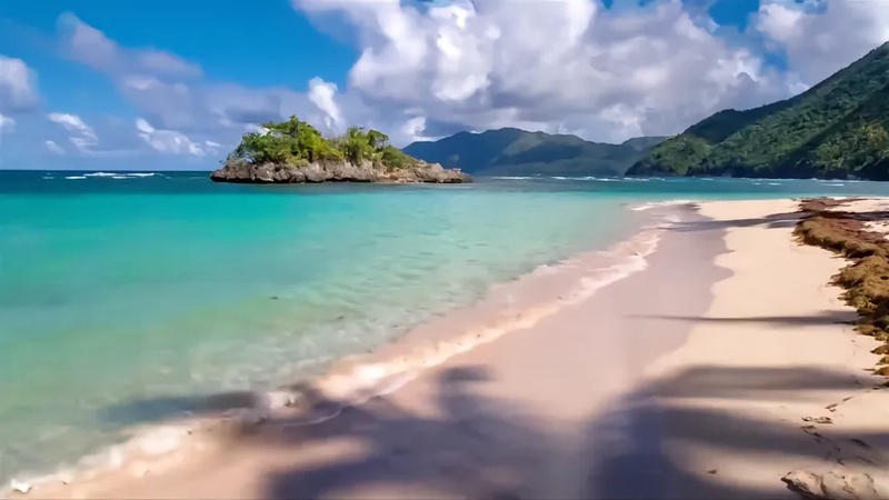 大海边,柔和的海浪,放松您的生活,倾听海浪声,海风抚面