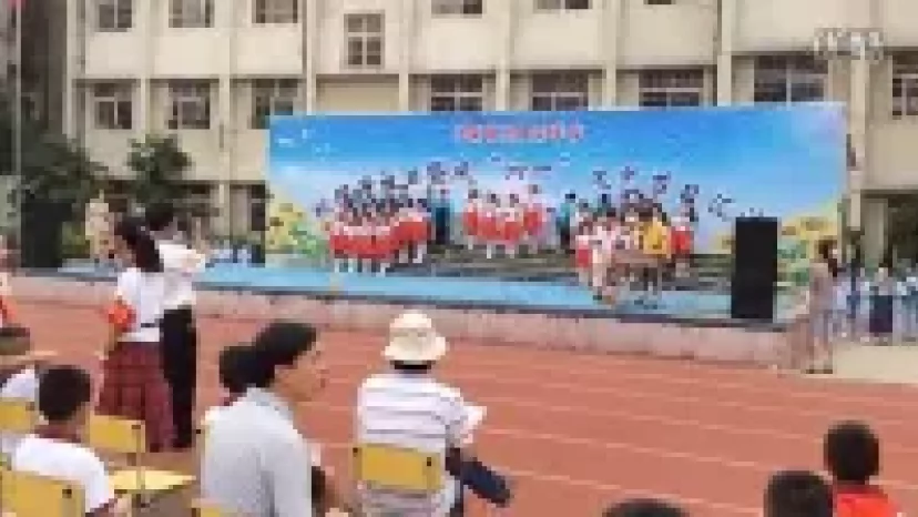 六一儿童节目表演《经典古诗朗诵》_720x404_2