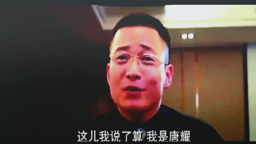副总裁看不起新来的保安,下午股东大会当场被开除,股东们懵了