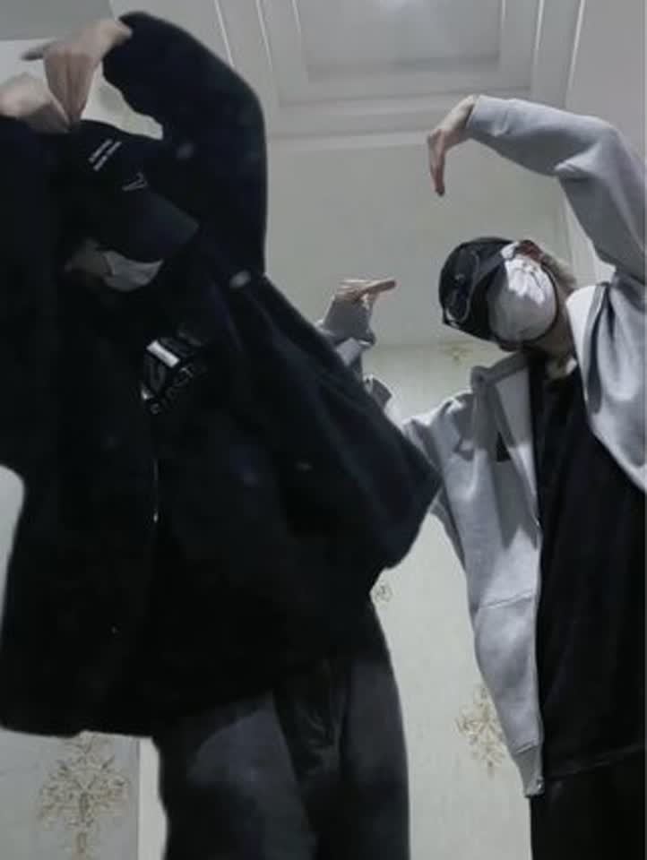 今日份可爱戏份不能少啊#阿萨阿萨情侣舞