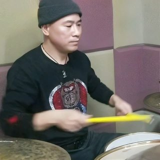 德艺吉他架子鼓 