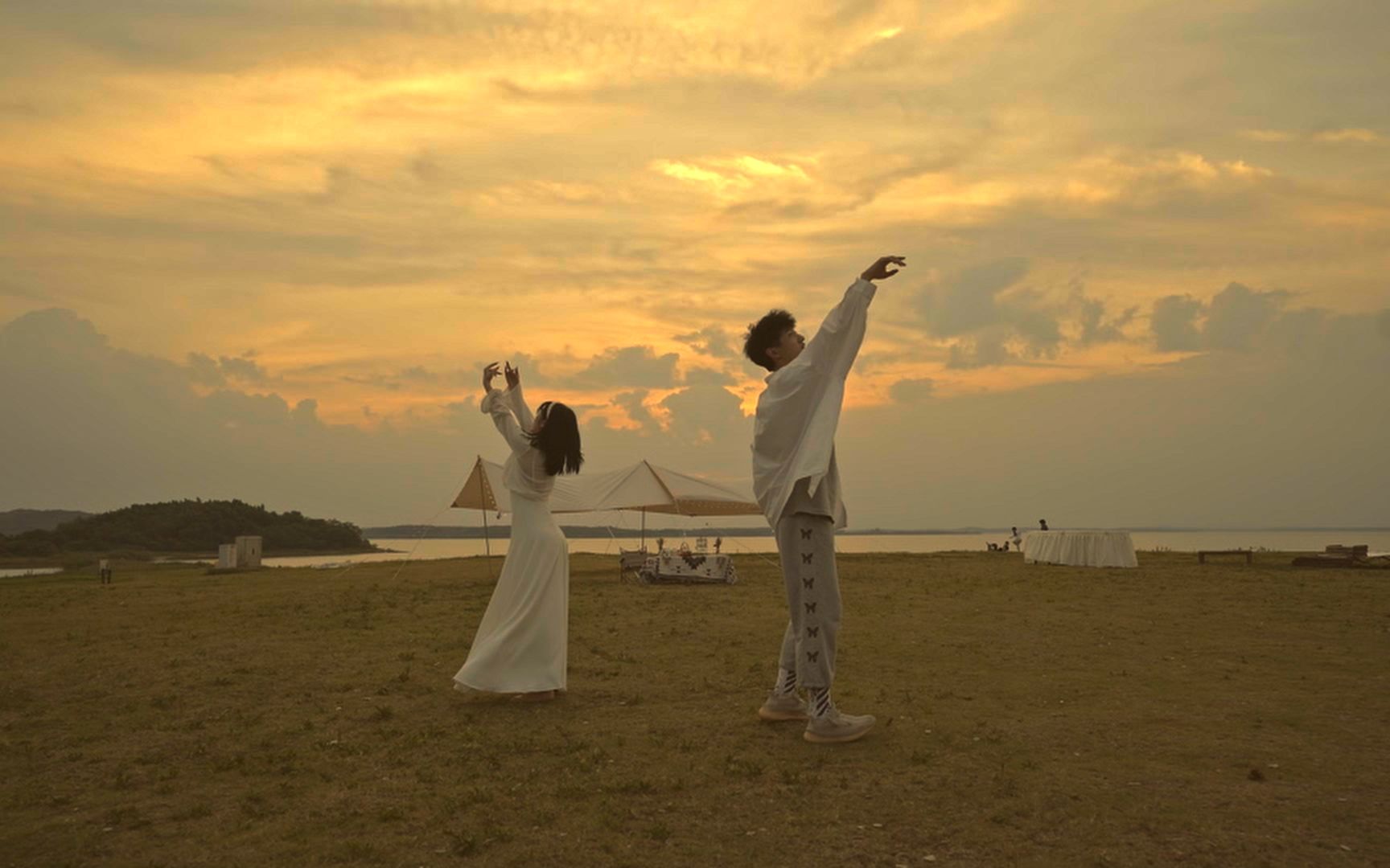 七夕有你,你是我生命中的一束光!浪漫双人舞《落在生命里的光》【...