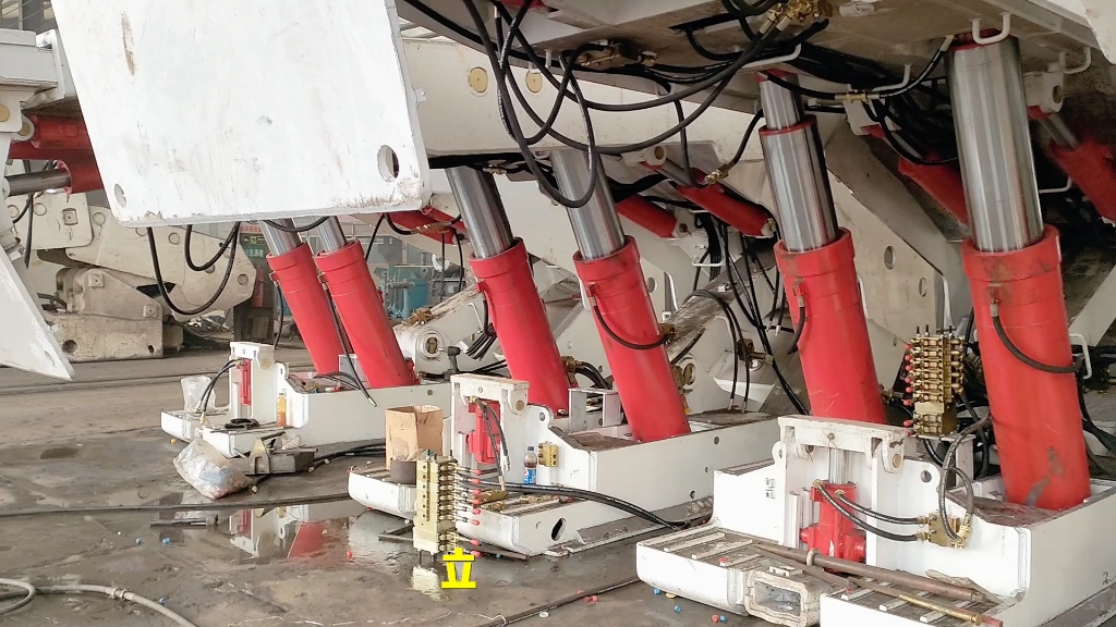 煤矿井下工作面支护设备液压支架的作用,你知道吗