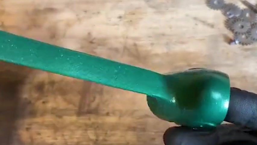 老旧砂轮修整器,拿来翻新一下还能用!