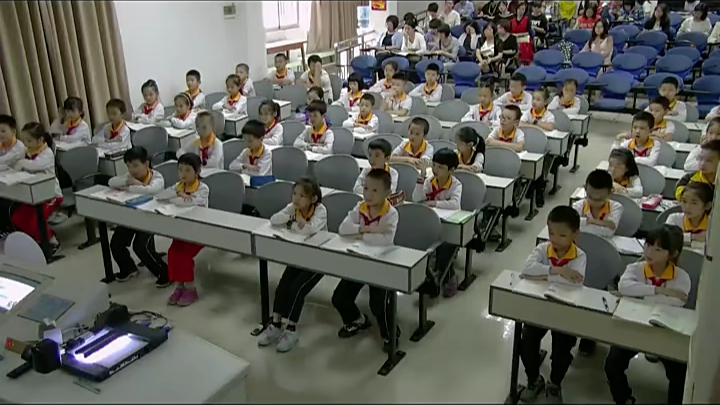 三上:《一块奶酪》(含课件教案) 名师优质公开课 教学实录 小学语文 部...
