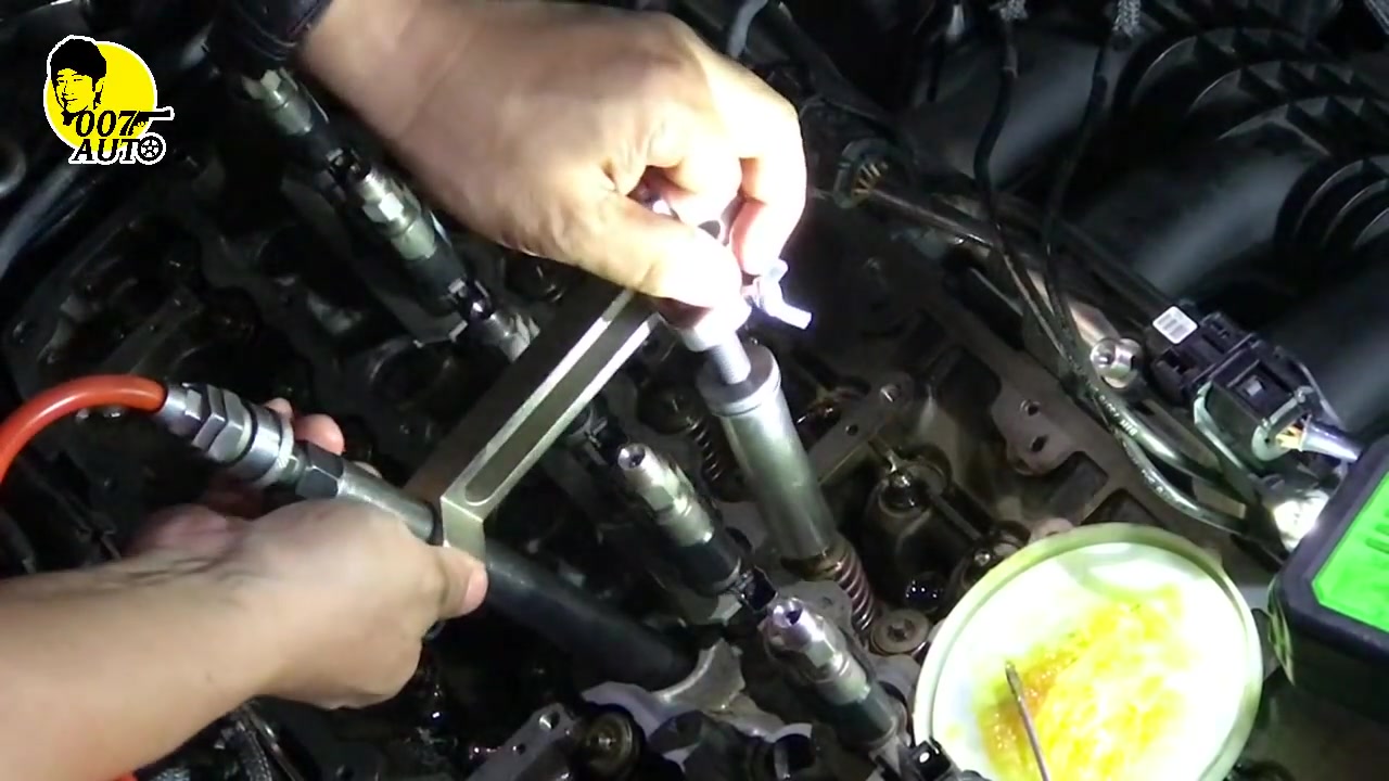 BMW宝马三系E90烧机油详解以及气门油封更换完整操作教程