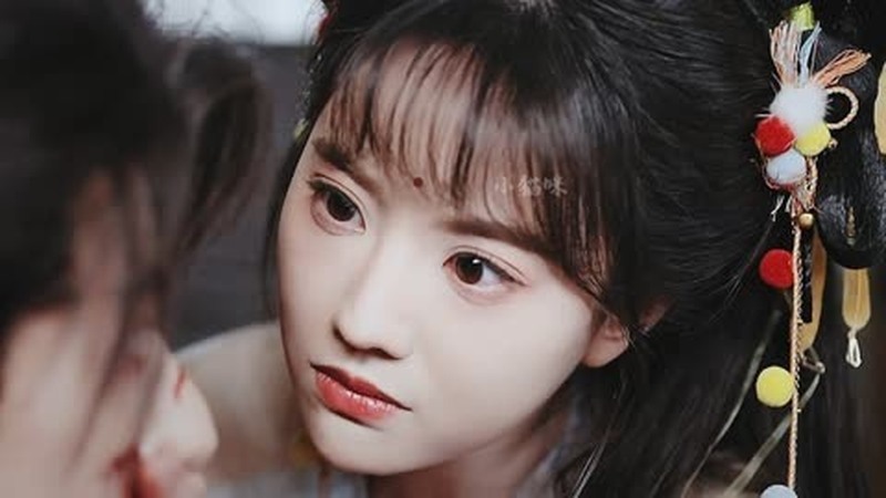 穿越成恶毒女配,必须攻略病娇男主才能回归现实