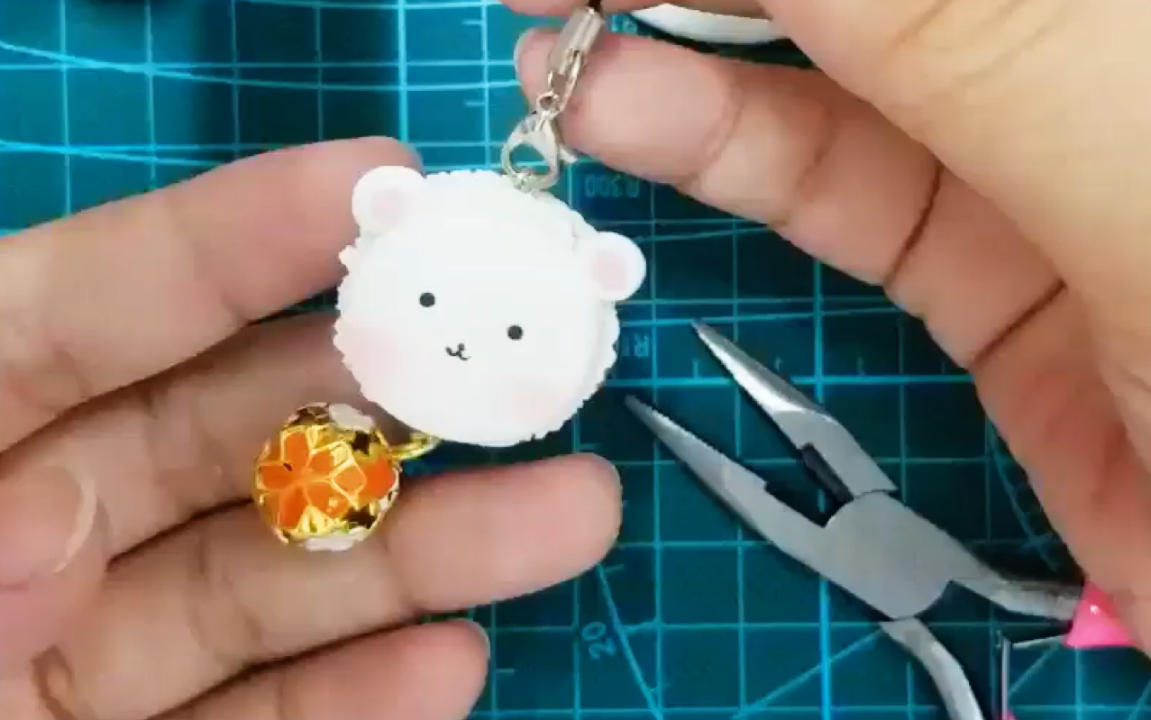 超轻纸粘土 做一只可爱小萌鼠挂件要不要来一沓呀?