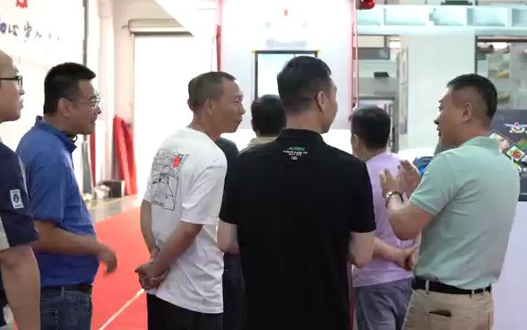 电子轴凹版印刷机,HXESL400电子轴彩印机 TEL:13655778055 凹版...