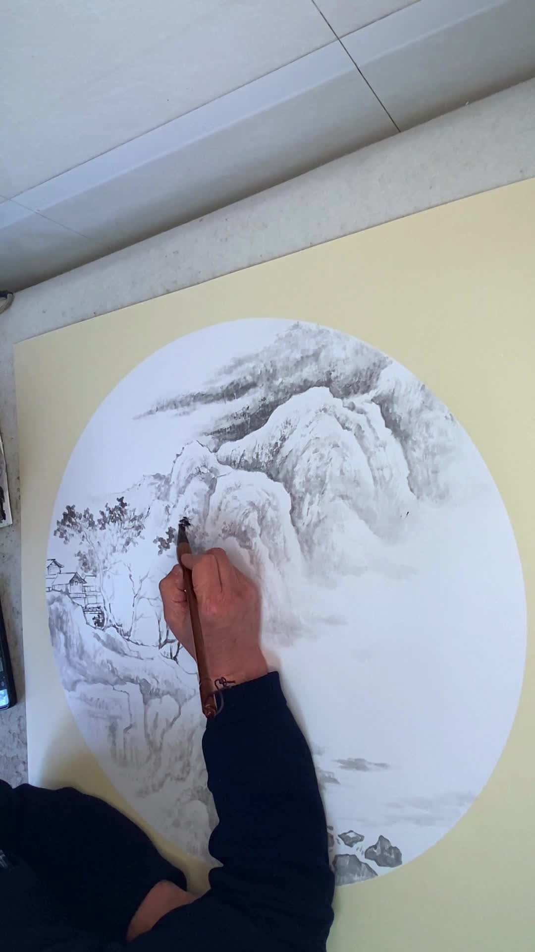 原创写意彩墨山水国画,装饰环境,提升品味。 以清晰的线条勾勒出山石...