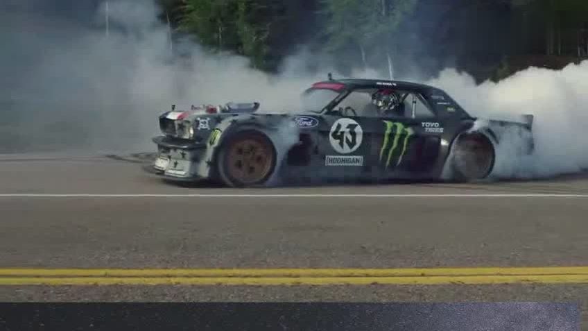 职业赛车手是怎么换挡的,这才叫节奏