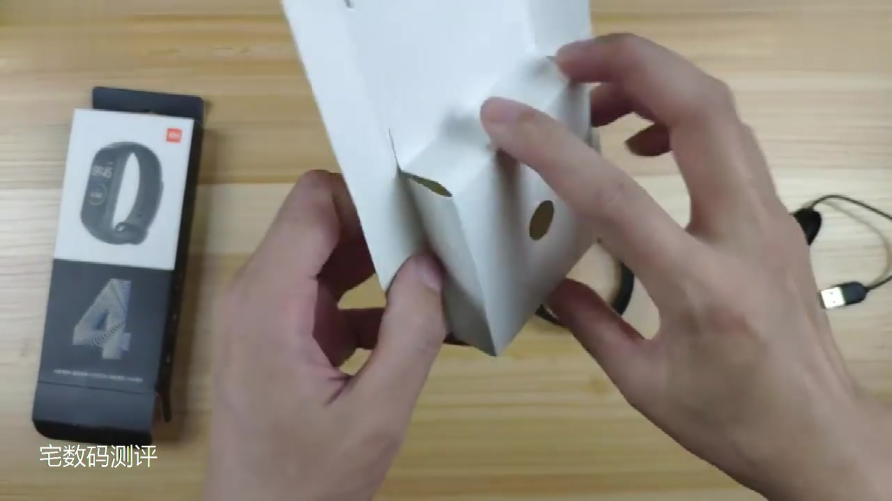 小米手环4 开箱上手体验评测