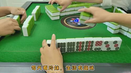 四川麻将:错失两家极中极,问题到底出在哪里.1