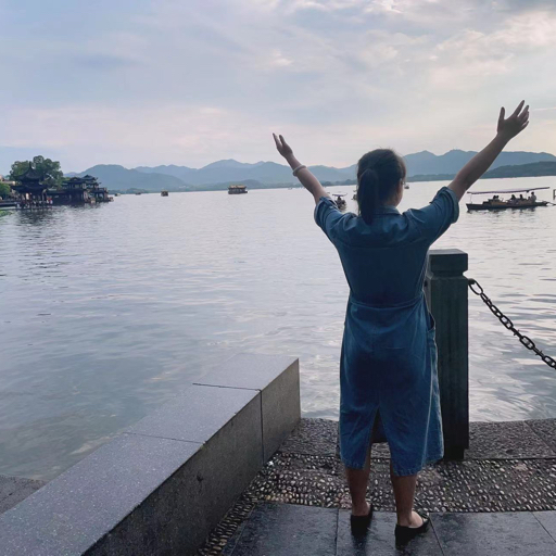 智能锁小陈 