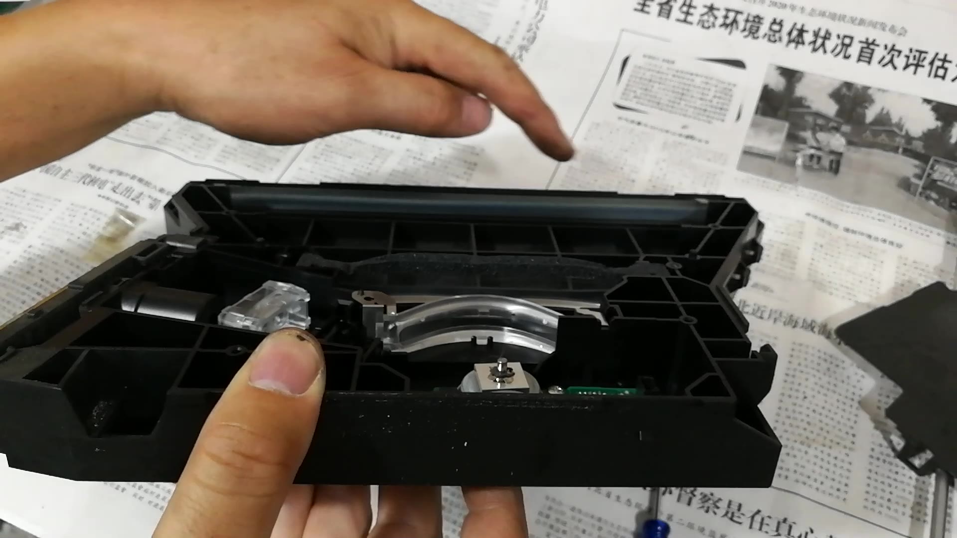 惠普5200打印机副本边缘以及整体浅!哪里问题?视频里你能找到答案