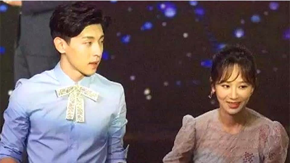 27岁邓伦躲开了杨颖,放开了赵丽颖,网友:却被杨紫逮住了