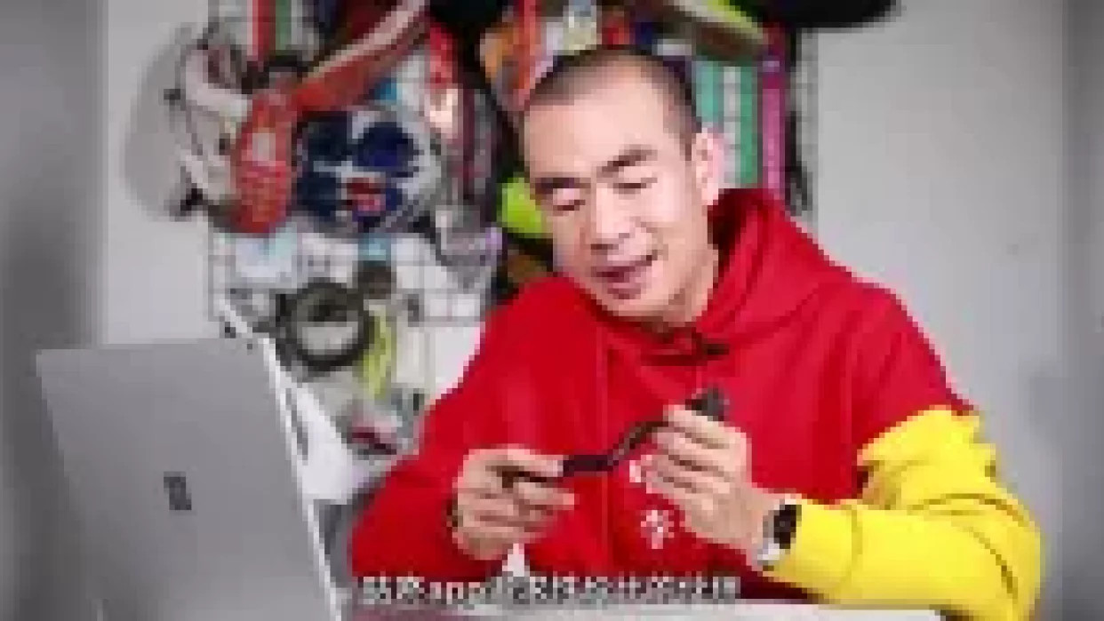 吴栋说跑步:咕咚x3适合跑者吗?