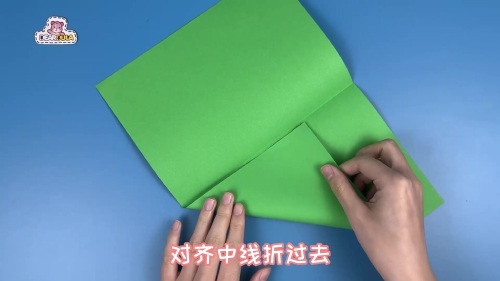 折纸一款简单的飞机,小朋友们的最爱