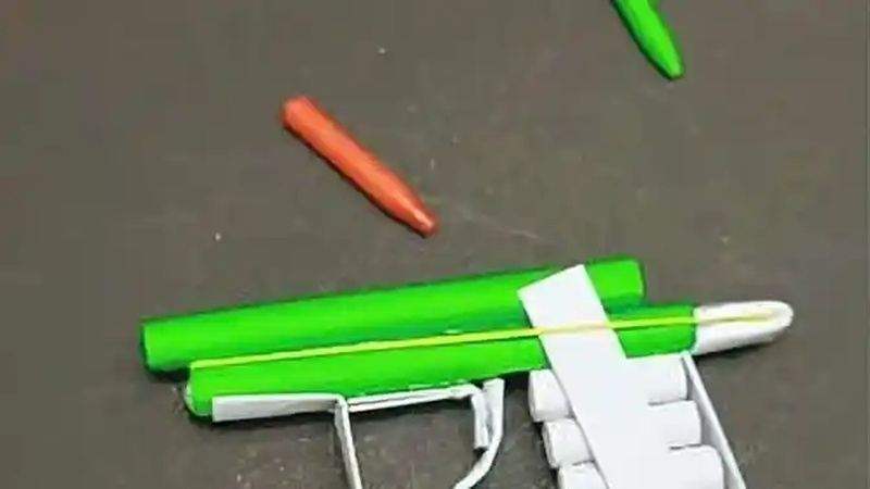 童年回忆杀!教你用纸复刻经典皮筋枪,发射距离超5米