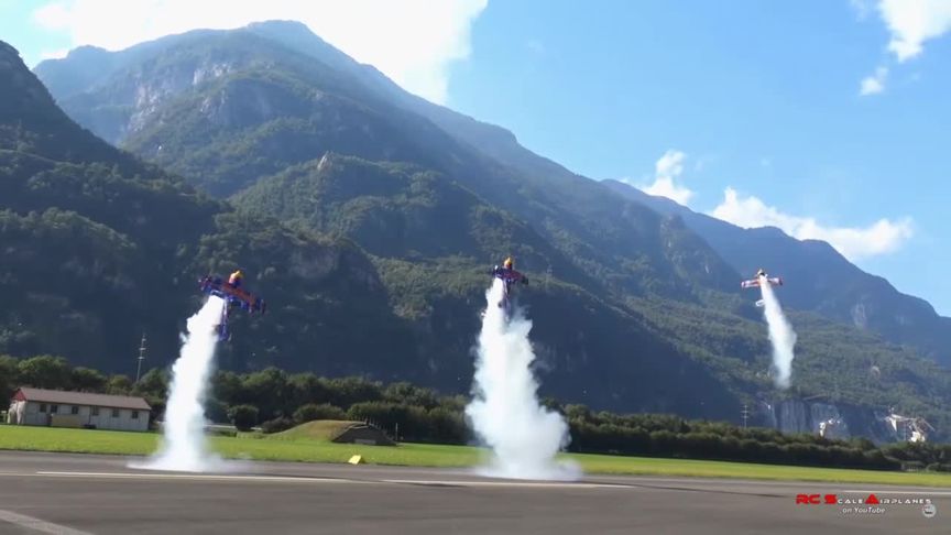 固定翼原地悬停吊机#红牛 #航模