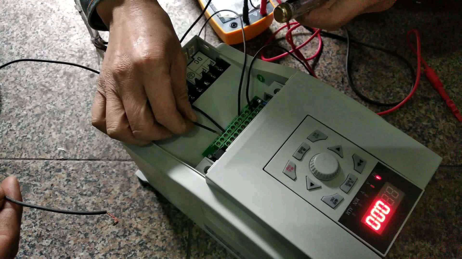 线切割变频器安装视频