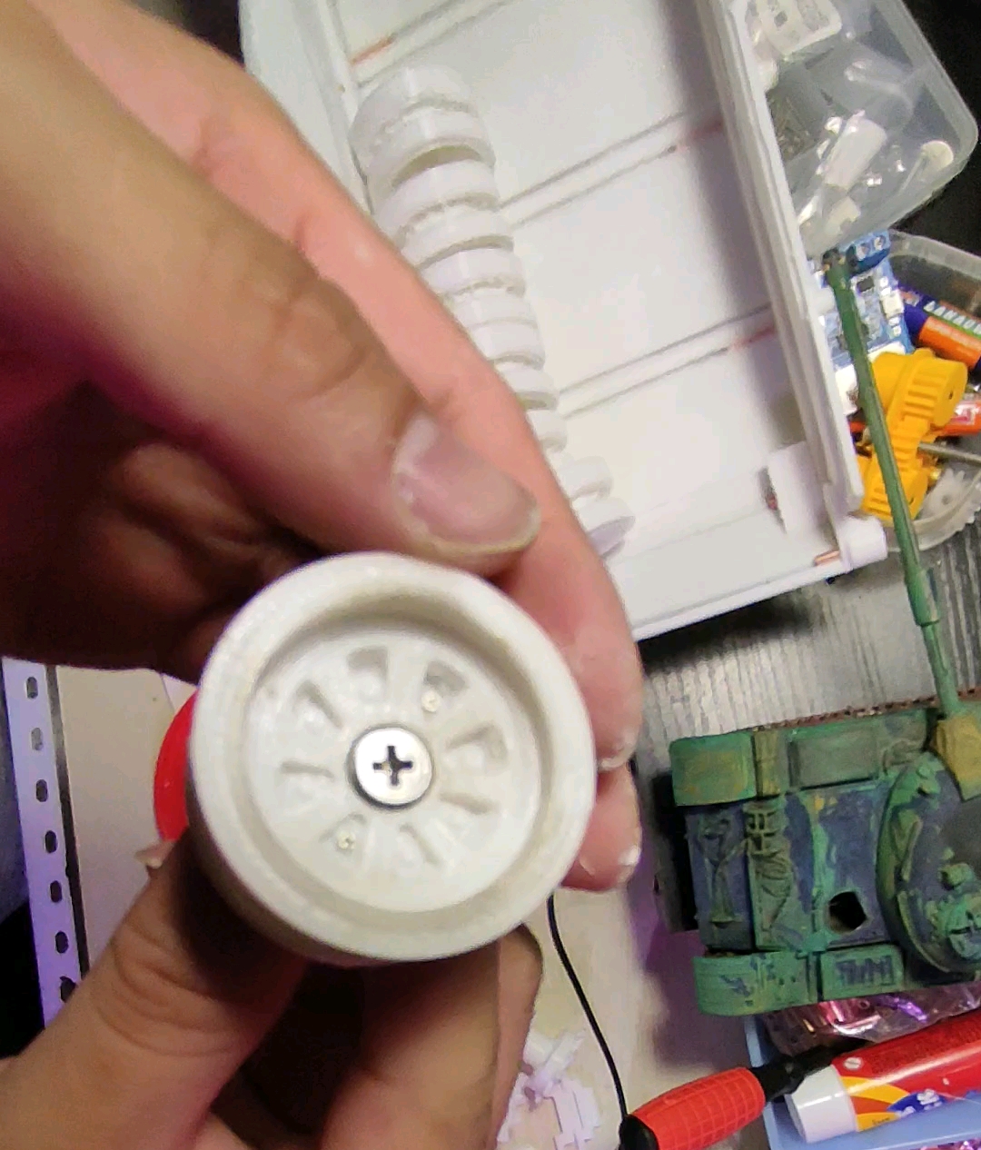 “烂尾工程”行动正式启动,3D打印制作的99坦克开始进行组装,看完你...
