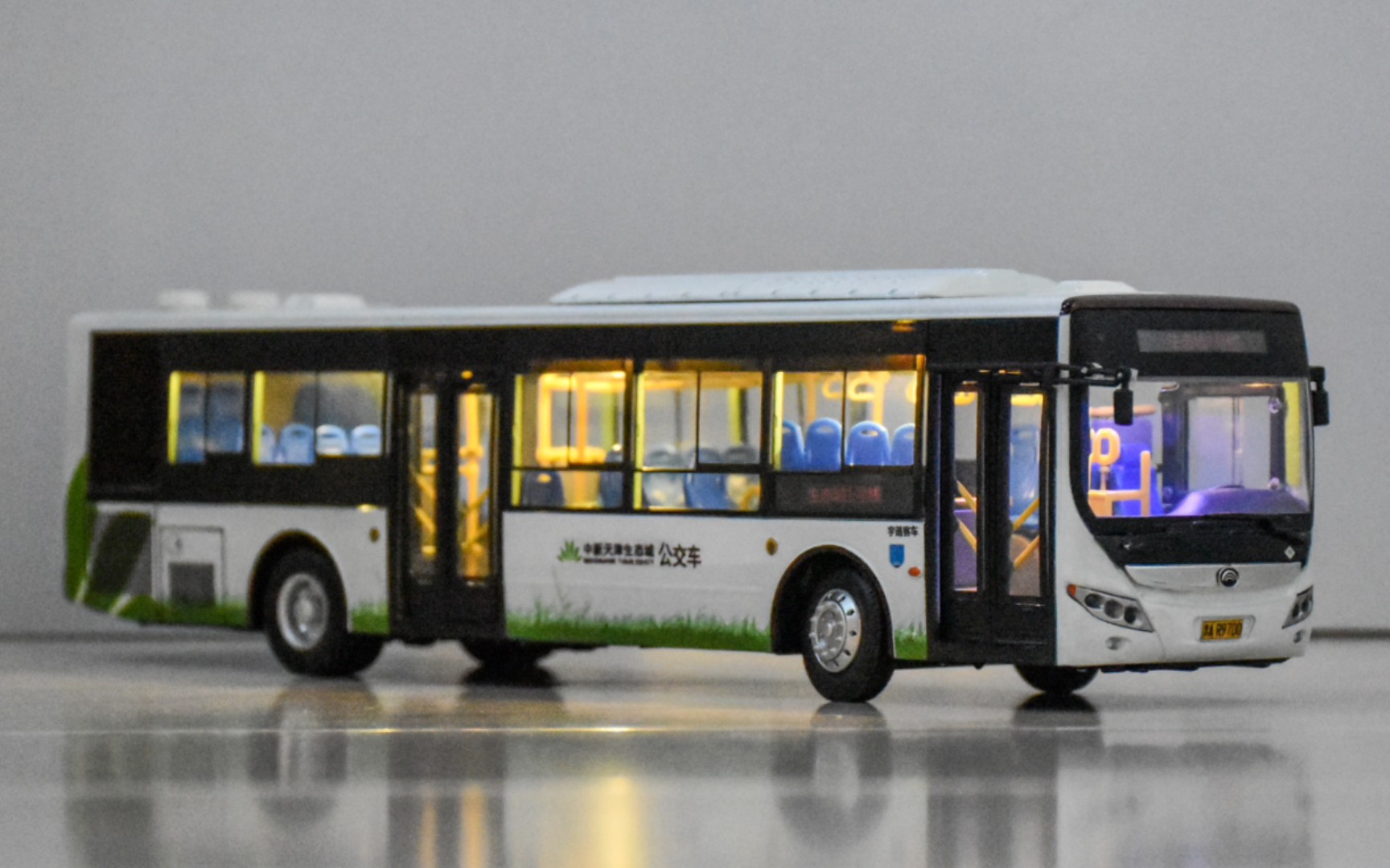 【模型改装】欢迎您乘坐生态城一号线!改装宇通松正三代气电混动...