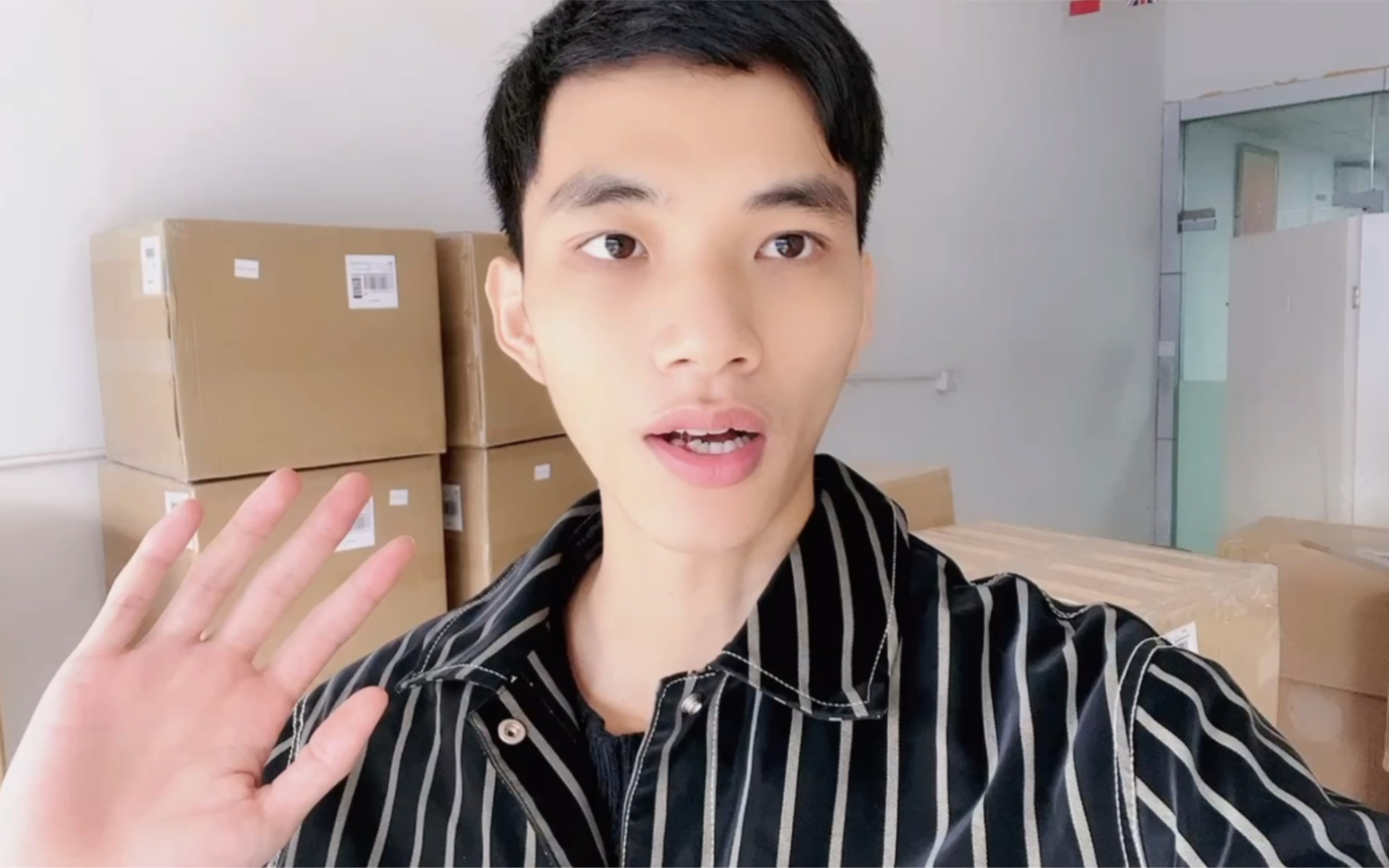 发货到亚马逊,空运海运的重量是怎么计算的?新手一定要学会,能省不少...