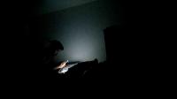 陈雷翔半夜不睡觉在放音乐扰民。然后就只跟两个人道歉,然后说跟...