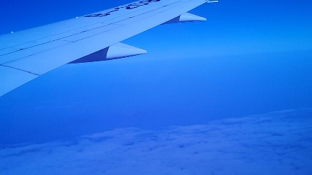 波音787的玻璃多长时间能变色呢?实测。