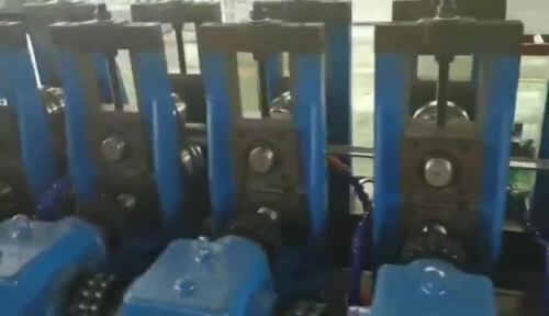 管夹C型导轨成型机设备