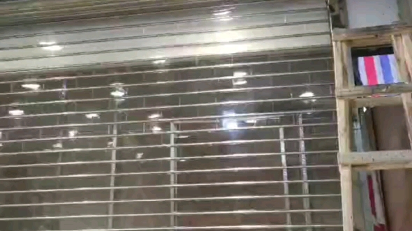 水晶卷闸门,抗风电动门