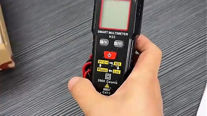 德力西迷你高精度智能万用表