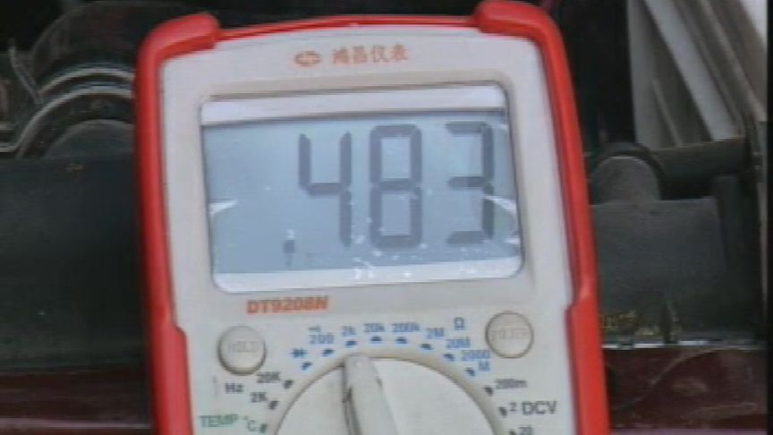 发动机水温传感器的故障现象及检修