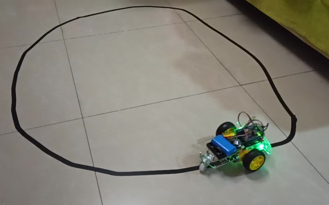 arduino 避障巡线小车