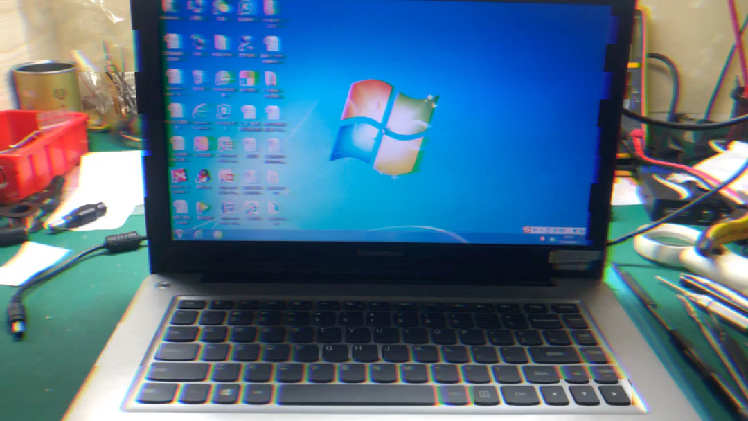 联想笔记本U410开机白屏修复