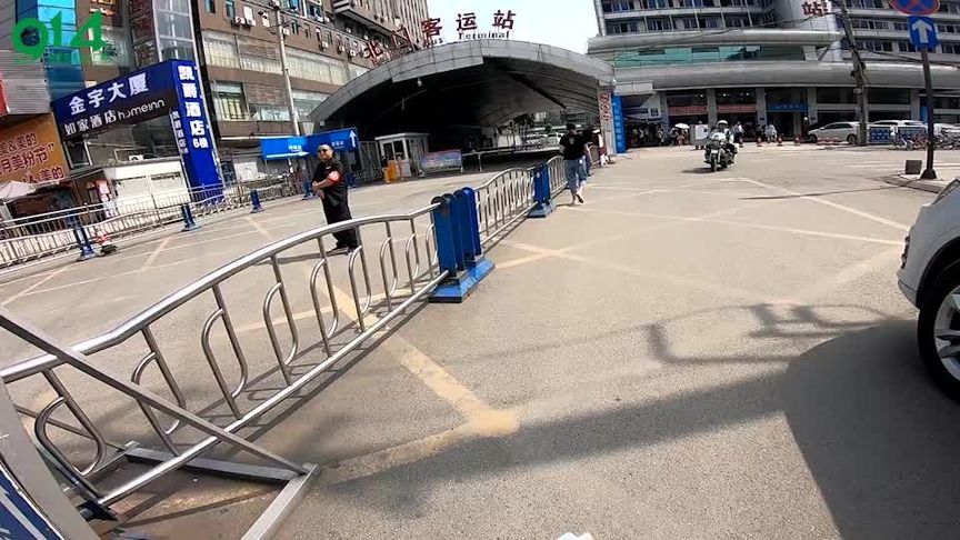 老汽车站的新智慧,孙老师带你体验北门客运站的自助服务